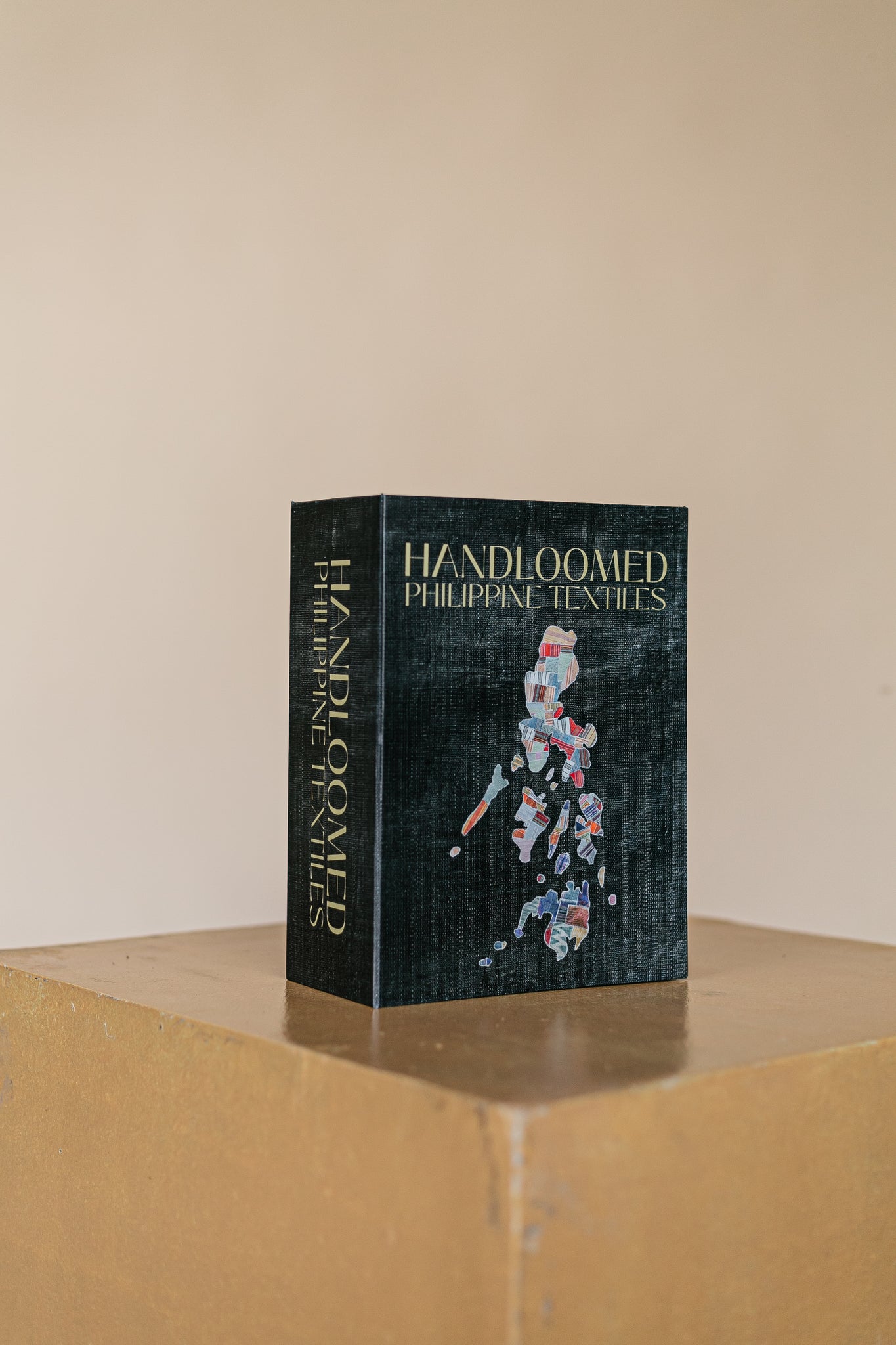 PH Handloomed Textile Table Book – ANTHILL Fabrics