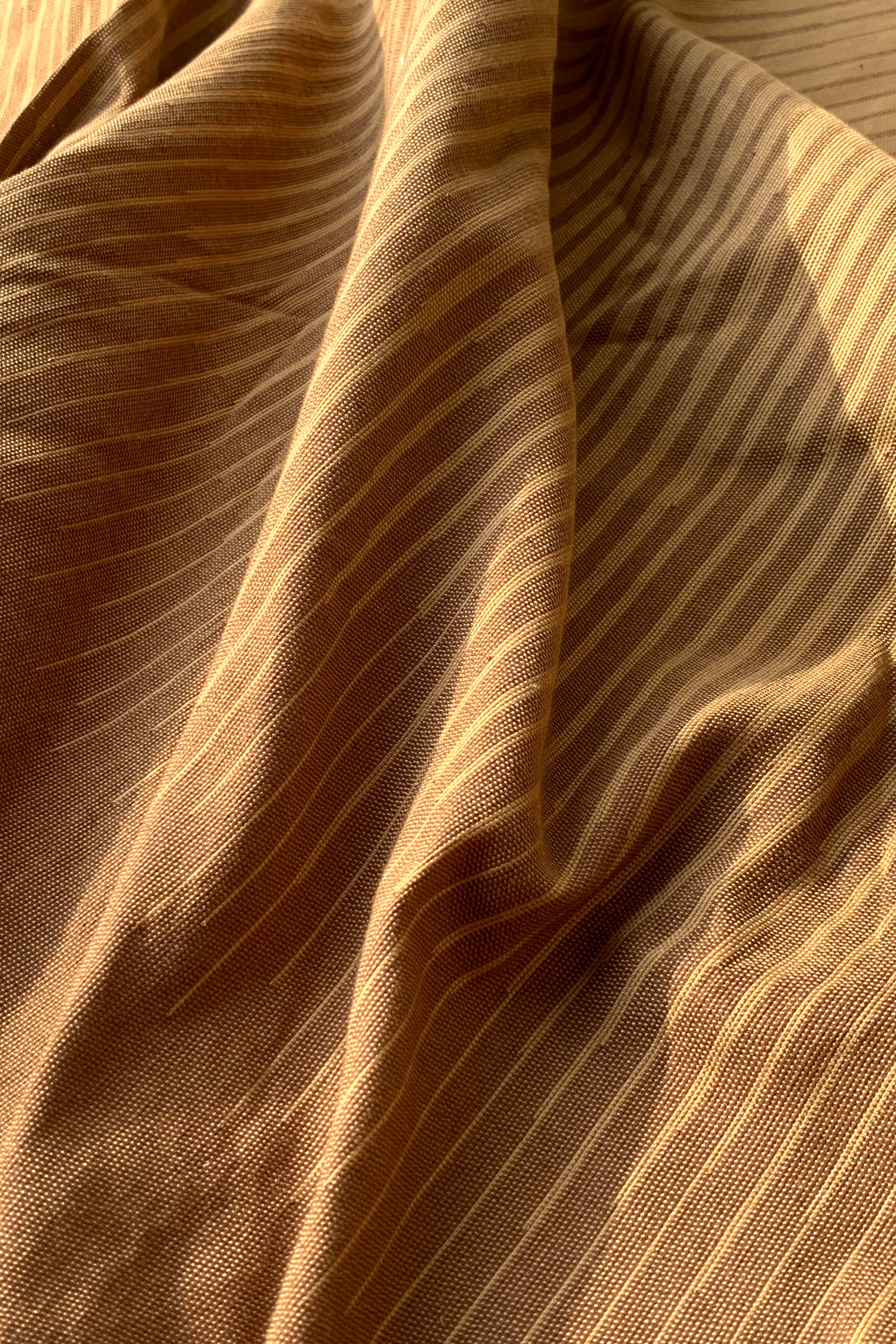Hablon Clasped 003 – ANTHILL Fabrics